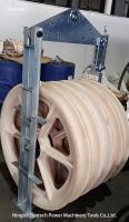 China 660mm Large Diameter Nylon Sheaves Bundled Pulley Conductor Pulley Stringing Block for sale