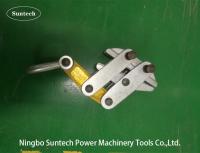 China 70KN Self Gripping Come Along Clamp For Anti Twisting Steel Rope for sale