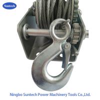 China Light Weight Small Manual Hand Winch With Soft Rubber Handle 800lbs for sale