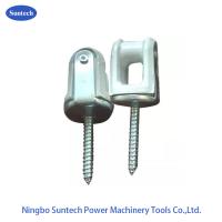 China 802 - 4 Hollow Screw Electric Fence Porcelain Insulator 0.4KV for sale