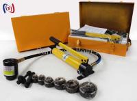 China Industrial Hydraulic Perforator 150KN Pressure Penetrates 3.5mm Steel In 3 Seconds for sale