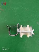 China Sitting and Hanging Type Dual-Use Stringing Block with 5-20KN Rated Load and Lightweight 2.1-3.4KG for Overhead Line Installation for sale