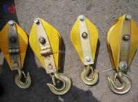 China Lightweight Aluminum Alloy Hoisting Tackle with Nylon Sheave and 10-100KN Rated Load for Overhead Electrical Work for sale