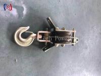 China Innovative Hoisting Tackle with Both Side Opening and Dual Sheave for 100KN Rated Load for sale