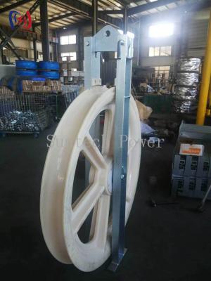 China Professional 822 Series High Tension Stringing Block with MC Nylon Sheave for 150KN Rated Load Overhead Power Line Construction for sale