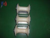 China Professional 10-20KN Rated Load Cable Pithead Roller for 80-160mm Cables with Corrosion Resistant Design for sale