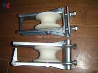 China Double Sheave Stringing Block for 25-400mm Conductors with 5-20KN Load and Galvanized Steel Frame for sale