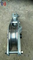 China 10-200KN Rated Load Hoisting Tackle with Aluminum Alloy Frame and MC Nylon Sheave for Power Construction for sale