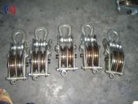 China 30-100KN Rated Load Dual Sheave Hoisting Tackle with Both Side Open Design for Heavy-Duty Lifting for sale