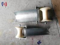 China D Series Bell Mouth Cable Entrance Protection Roller 80-200mm with MC Nylon Wheels for Smooth Cable Entry for sale