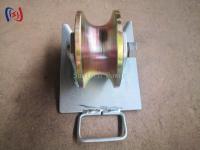 China SH130S 10KN Galvanized Pithead Cable Roller Pulley with Triangle Sheave Configuration for Underground Cable Pulling for sale