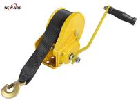 China Small Manual Operated Winch For Boat Trailer , 2600lbs Mini Rope Hand Winch With Atomatic Brake for sale