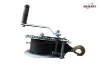 China Strap Portable Boat Trailer Manual Hand Winch 1600lbs White Zinc Coated CE Passed for sale
