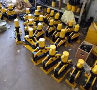 China 300KN Aluminum BusBar Cutter Hydraulic Crimping Tools for sale