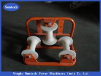 China Heavy Duty Galvanized Triple Corner Small Cable Roller 10KN for sale