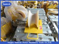 China 9.8kg Protecting Cable Manhole Roller With Aluminum Wheel for sale