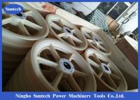China 40KN Aluminum Wire Rope Conductor Pulley Block With Neoprene Lined for sale