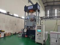 China PLC Controlled Inert Gas Protection Hot Press Furnace for Diamond Copper for sale