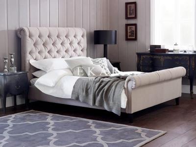 China Modern Bedroom Furniture Simple Design Wooden King Size Sleigh Bed for sale