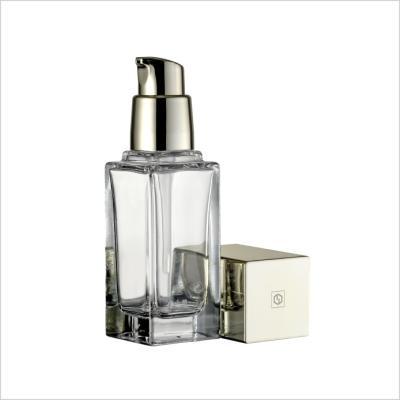 China 20ml 30ml Square Cosmetic Glass Bottle with Gold Pump Cap for Foundation and Cream Packaging for sale