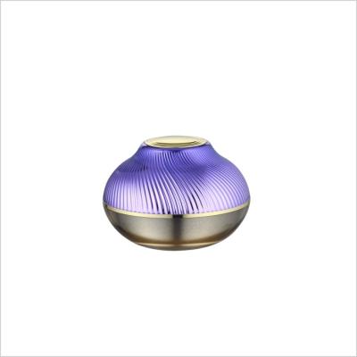 China 30g 50g 120g Plastic Face Cream Jar With Lid Acrylic PP Recyclable for sale