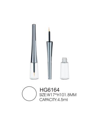 China HG6164 4.5ml 17mm Diameter PET Eyeliner Bottle with Brush - Custom Color and Logo Options for sale