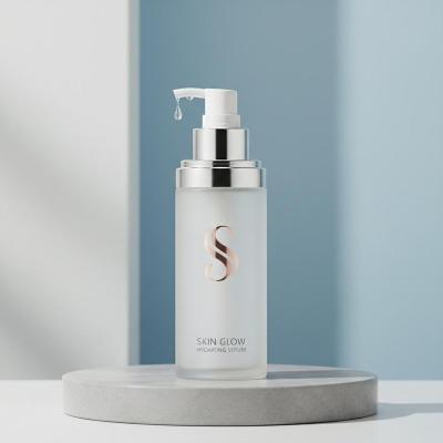 China 200ml Cosmetic Airless Bottle with Hot Stamping Logo Leak Proof Design for Skincare Packaging for sale