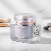 China Custom-made Colour Cosmetic Cream Jar with PP Inner Bottle Material and 7 Days Shipping Sample for sale