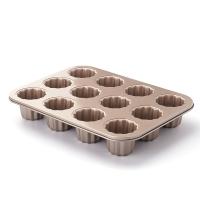 China 6 / 12 Cups Golden Round Corolli Baking Pan Cake French Dessert Canalei Carbon Steel Mold Baking Pan for sale