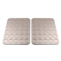 China Versatile Silicone Macaron Baking Pan Macaron Baking Tray In Assorted Colors for sale
