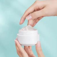 China Refreshing Face Neck Mask Fruit Acid Sea Face Mud Mask Transparent Anti Oxidation for sale