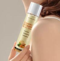 China OEM Private Label Turmeric Whitening Hydrating Face Toner Improve Blemishes Dark Spots Vitamin C Facial Toner for sale