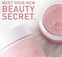 China Private Label Pink Clay Mask Exfoliating Facial Mask to Brighten Skin Minimize Pores for sale