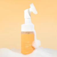 China Custom Turmeric Facial Cleanser Foam Gentle Kojic Acid Refreshing Oil Control Cleansing Mousse Turmeric Face Wash for sale