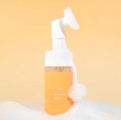 China Custom Turmeric Facial Cleanser Foam Gentle Kojic Acid Refreshing Oil Control Cleansing Mousse Turmeric Face Wash for sale