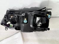 China 7P1941751 Volkswagen Touareg Headlight 2012 Used OEM Right Headlight Assembly for sale