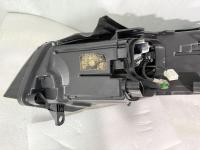 China 7P1941751 Volkswagen Touareg Headlight 2012 Used OEM Right Headlight Assembly for sale