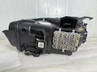 China 2023- 2025  X7 G07 Right Headlight Part Number: 5A5F588-01 for sale