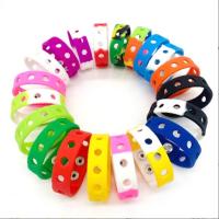China Personalized Silicone Rubber Wristband Bracelet with Holes Customizable and Durable for sale