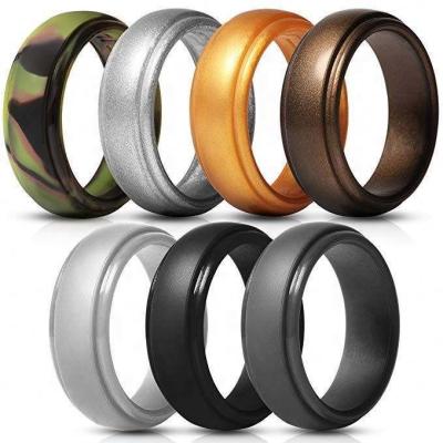 China Silicone Wedding Ring for Men Step Edge Sleek Design 4 Packs Singles Moulding Service for sale