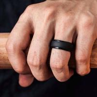 China Silicone Wedding Ring for Men Step Edge Sleek Design 4 Packs Singles Moulding Service for sale