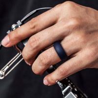 China Custom Design Eco-Friendly Silicone Rubber Finger Ring Flexible and Durable Wedding Band for sale