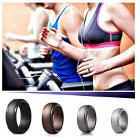 China Silicone Wedding Ring for Men 4 Packs Singles Step Edge Sleek Design Metallic Black and Camo for sale