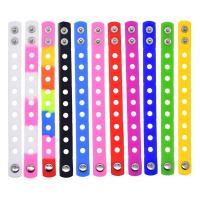 China Silicone Wristband for Education Baby Jewelry Pendant Fashion Style Wrist Toy Soft Rubber Kids Gift for sale