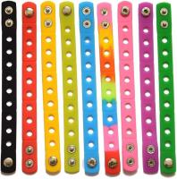China Silicone Wristband for Education Baby Jewelry Pendant Fashion Style Wrist Toy Soft Rubber Kids Gift for sale