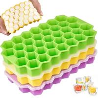 China Sustainable Ice Cream Makers Hot Foldable 37-Cavity Honeycomb Silicone Ice Tray with Lid for sale