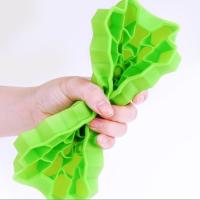 China Sustainable Ice Cream Makers Hot Foldable 37-Cavity Honeycomb Silicone Ice Tray with Lid for sale