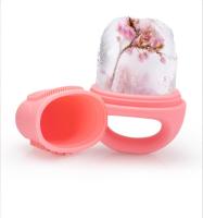 China Ice Face Roller Cube Roller For Face Oil Absorbing Roller Silicone Ice Cream Tools for sale