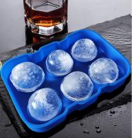 China Ice Cream Tools 6 Cavity Food Grade Round Silicone Ice Cube Tray with Lid and Lid for sale