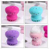 China Deep Pore Exfoliating Silicone Facial Cleansing Brush with Octopus Shape and Stocked for sale